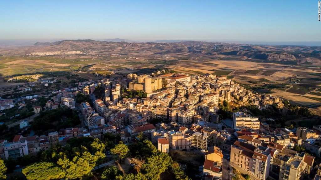 201020150211-italian-town-of-salemi-sells-houses-starting-at-one-euro ...